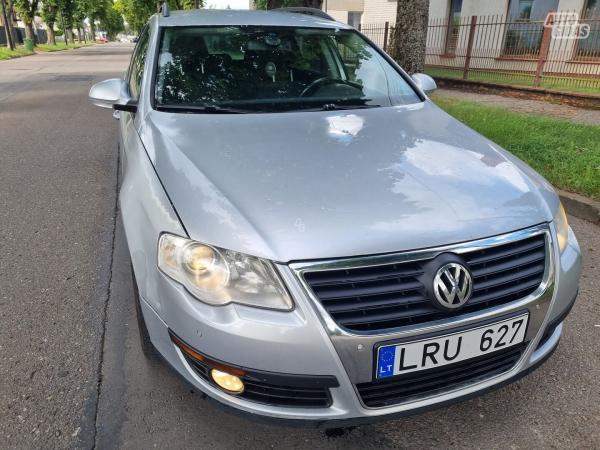Volkswagen Passat 2008 in Alytus, with an engine capacity of 2.00 L and mileage of 334 thousand km for 950 €, photo 2 on AUTOMOTO.COM.LV