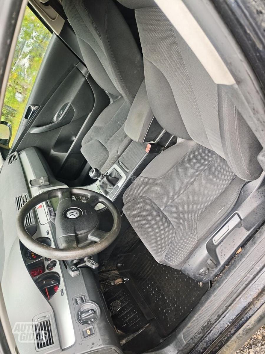 Volkswagen Passat 2008 in Vilnius, with an engine capacity of 2.00 L and mileage of 361 thousand km for 790 €, photo 7 on AUTOMOTO.COM.LV