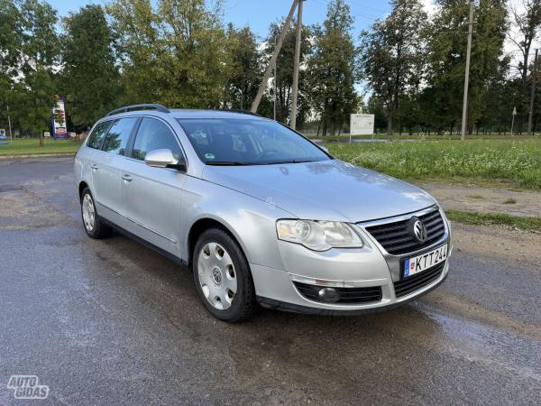 Volkswagen Passat 2008 in Panevezys on AUTOMOTO.COM.LV Volkswagen Passat 2008 in Panevezys, with an engine capacity of 2.00 L and mileage of 362 thousand km for 870 €, photo 1 on AUTOMOTO.COM.LV