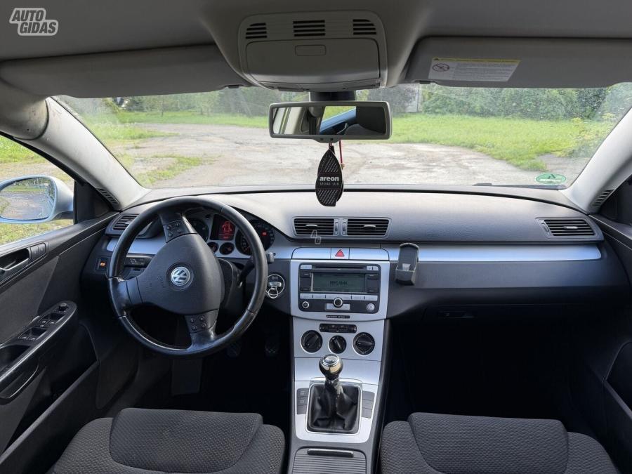 Volkswagen Passat 2008 in Panevezys, with an engine capacity of 2.00 L and mileage of 362 thousand km for 870 €, photo 6 on AUTOMOTO.COM.LV