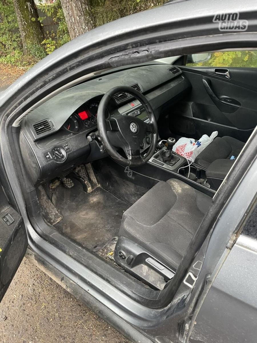 Volkswagen Passat 2008 Kauņa, ar dzinēja tilpumu 2.00 L un nobraukumu 420 tūkst. km par 1200 €, foto 8 vietnē AUTOMOTO.COM.LV