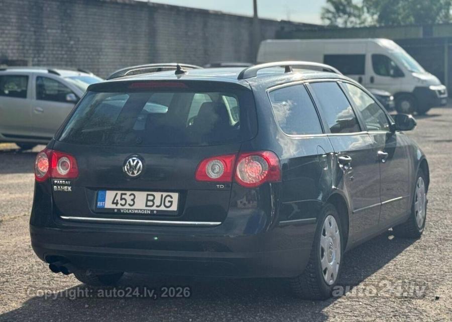 Volkswagen Passat 2009 Narva, ar dzinēja tilpumu 2.00 L un nobraukumu 363 tūkst. km par 400 €, foto 5 vietnē AUTOMOTO.COM.LV