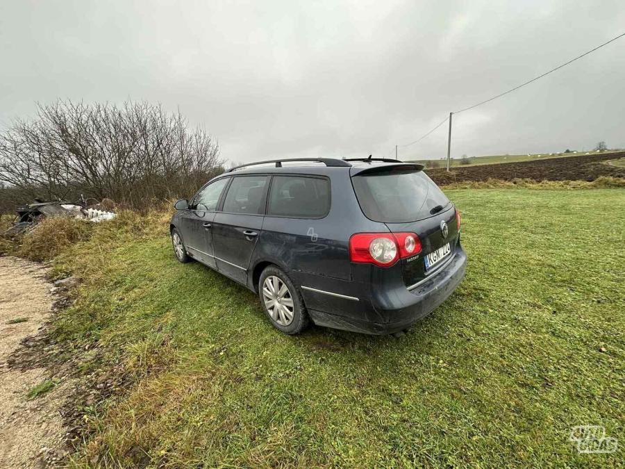 Фольксваген Пассат 2009 в Шилале, объемом двигателя 2.00 л и пробегом 300 тыс. км за 650 €, фото 1 на AUTOMOTO.COM.LV