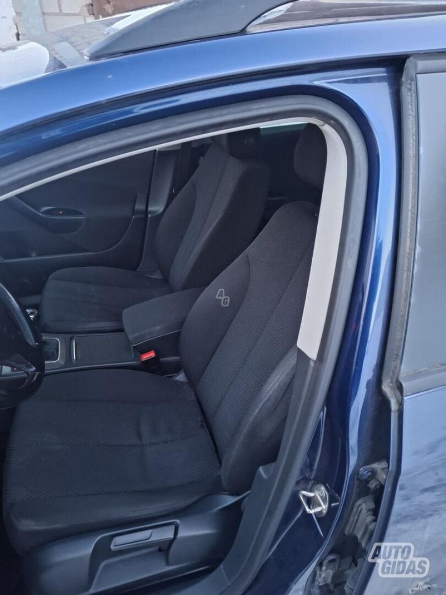 Фольксваген Пассат 2009 в Паневежис, объемом двигателя 1.90 л и пробегом 251 тыс. км за 850 €, фото 7 на AUTOMOTO.COM.LV