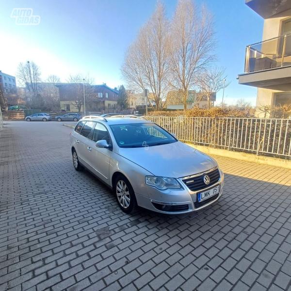 Volkswagen Passat 2009 in Klaipeda, with an engine capacity of 2.00 L and mileage of 220 thousand km for 950 €, photo 1 on AUTOMOTO.COM.LV
