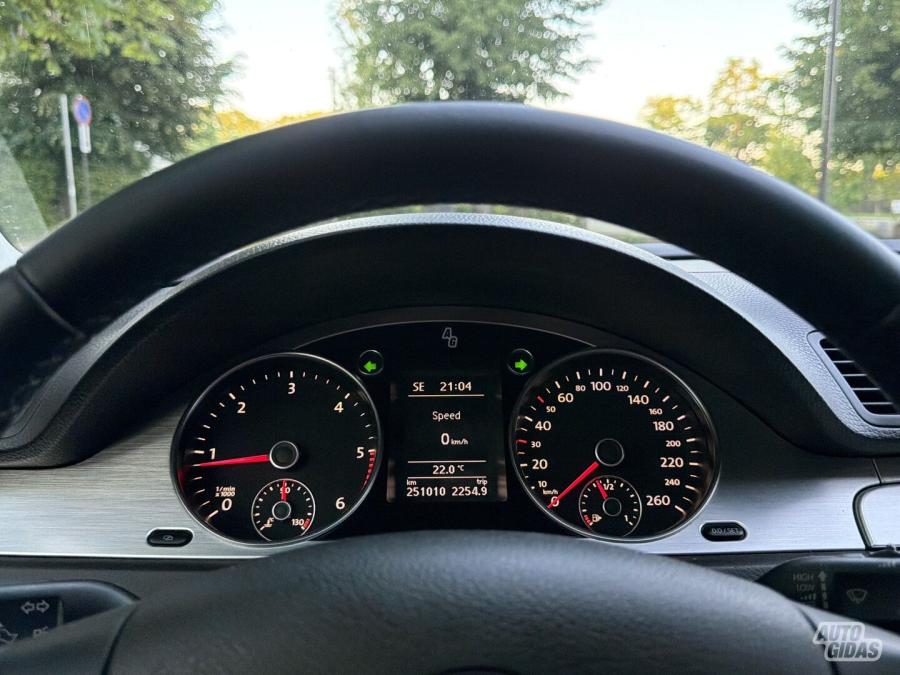 Volkswagen Passat 2009 Kauņa, ar dzinēja tilpumu 2.00 L un nobraukumu 251 tūkst. km par 2390 €, foto 14 vietnē AUTOMOTO.COM.LV