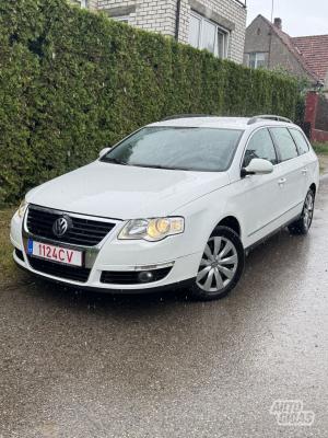 Volkswagen Passat 2009 in Vilkaviskis, with an engine capacity of 2.00 L and mileage of 214 thousand km for 2900 €, photo  on AUTOMOTO.COM.LV
