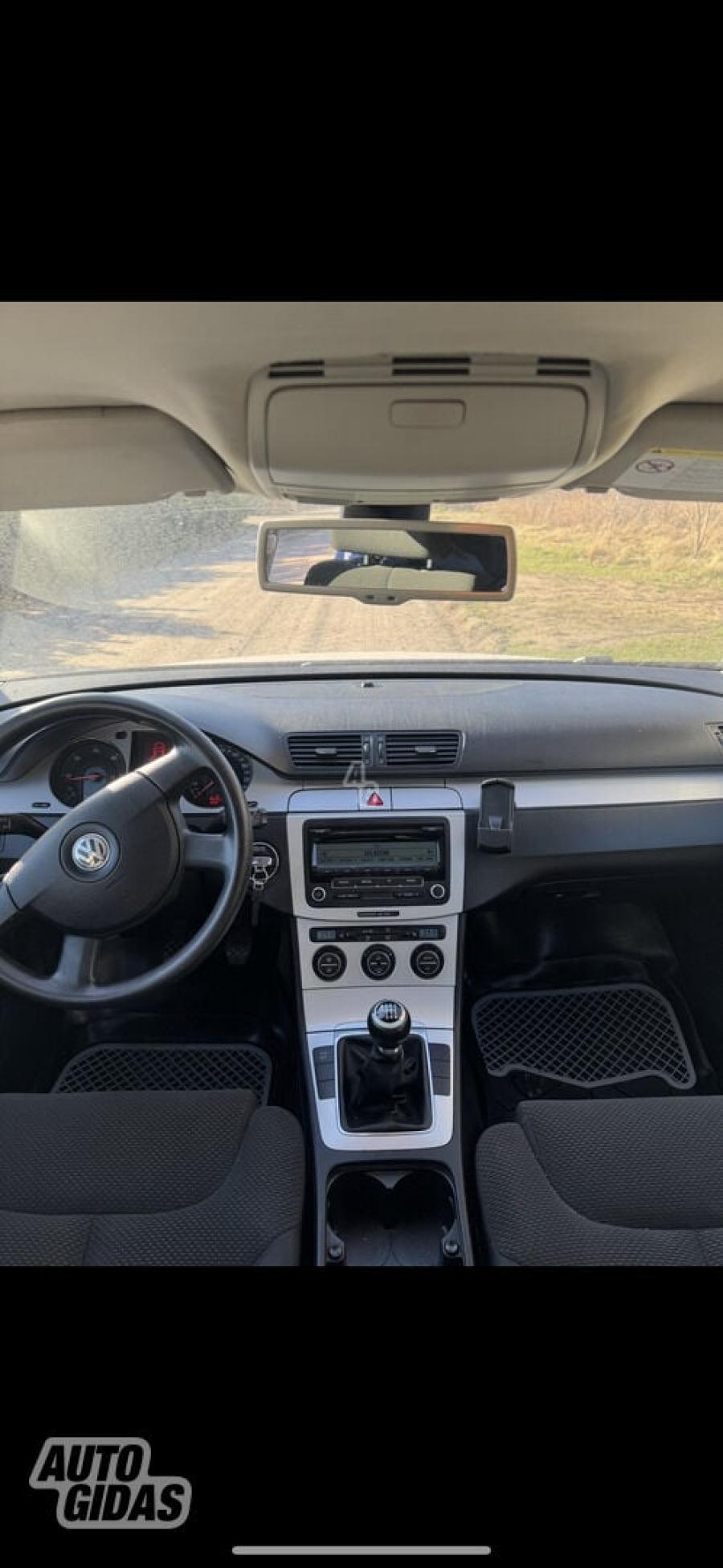 Volkswagen Passat 2009 in Vilkaviskis, with an engine capacity of 2.00 L and mileage of 214 thousand km for 2900 €, photo 10 on AUTOMOTO.COM.LV