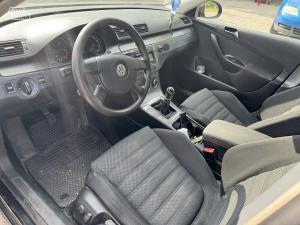 Volkswagen Passat 2009 in Vilnius, with an engine capacity of 1.60 L and mileage of 350 thousand km for 850 €, photo 7 on AUTOMOTO.COM.LV