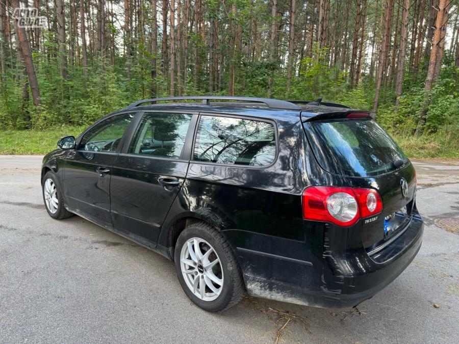 Volkswagen Passat 2009 Viļņa, ar dzinēja tilpumu 1.60 L un nobraukumu 300 tūkst. km par 1150 €, foto 5 vietnē AUTOMOTO.COM.LV