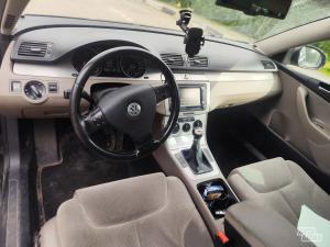Volkswagen Passat 2009 in Mazeikiai, with an engine capacity of 2.00 L and mileage of 350 thousand km for 850 €, photo 5 on AUTOMOTO.COM.LV
