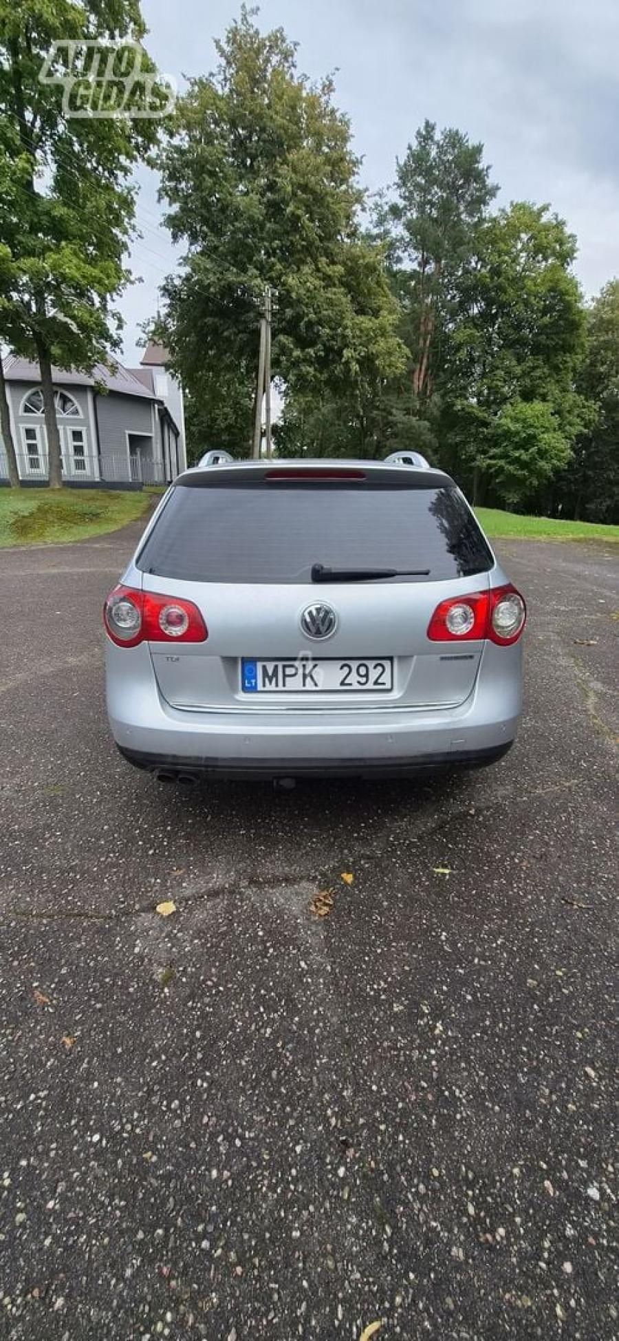 Volkswagen Passat 2009 Lazdijai, ar dzinēja tilpumu 2.00 L un nobraukumu 365 tūkst. km par 1200 €, foto 11 vietnē AUTOMOTO.COM.LV