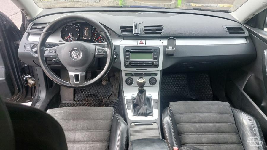 Volkswagen Passat 2009 Viļņa, ar dzinēja tilpumu 2.00 L un nobraukumu 270 tūkst. km par 750 €, foto 16 vietnē AUTOMOTO.COM.LV