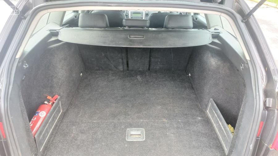 Volkswagen Passat 2009 Viļņa, ar dzinēja tilpumu 2.00 L un nobraukumu 270 tūkst. km par 750 €, foto 22 vietnē AUTOMOTO.COM.LV