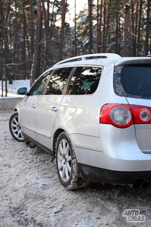 Volkswagen Passat 2010 in Kaunas, with an engine capacity of 2.00 L and mileage of 377 thousand km for 2500 €, photo 4 on AUTOMOTO.COM.LV