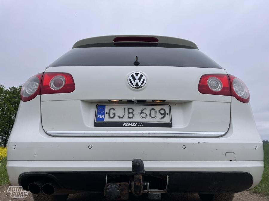 Volkswagen Passat 2010 in Pasvalys, with an engine capacity of 2.00 L and mileage of 261 thousand km for 2630 €, photo 8 on AUTOMOTO.COM.LV