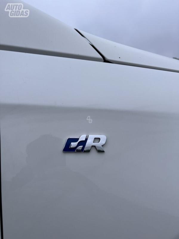 Volkswagen Passat 2010 in Pasvalys, with an engine capacity of 2.00 L and mileage of 261 thousand km for 2630 €, photo 8 on AUTOMOTO.COM.LV