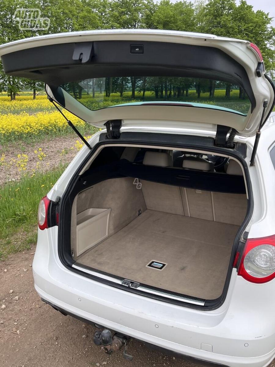 Volkswagen Passat 2010 in Pasvalys, with an engine capacity of 2.00 L and mileage of 261 thousand km for 2630 €, photo 10 on AUTOMOTO.COM.LV