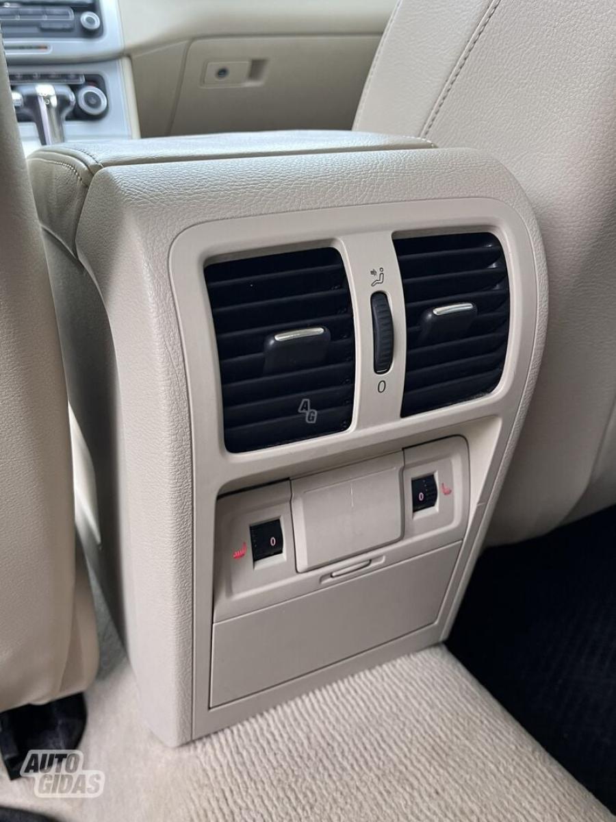 Volkswagen Passat 2010 in Pasvalys, with an engine capacity of 2.00 L and mileage of 261 thousand km for 2630 €, photo 15 on AUTOMOTO.COM.LV