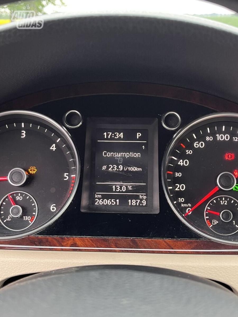 Volkswagen Passat 2010 in Pasvalys, with an engine capacity of 2.00 L and mileage of 261 thousand km for 2630 €, photo 20 on AUTOMOTO.COM.LV