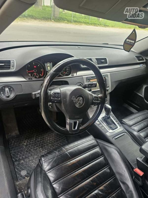 Volkswagen Passat 2010 in Kaunas, with an engine capacity of 2.00 L and mileage of 350 thousand km for 2200 €, photo 4 on AUTOMOTO.COM.LV