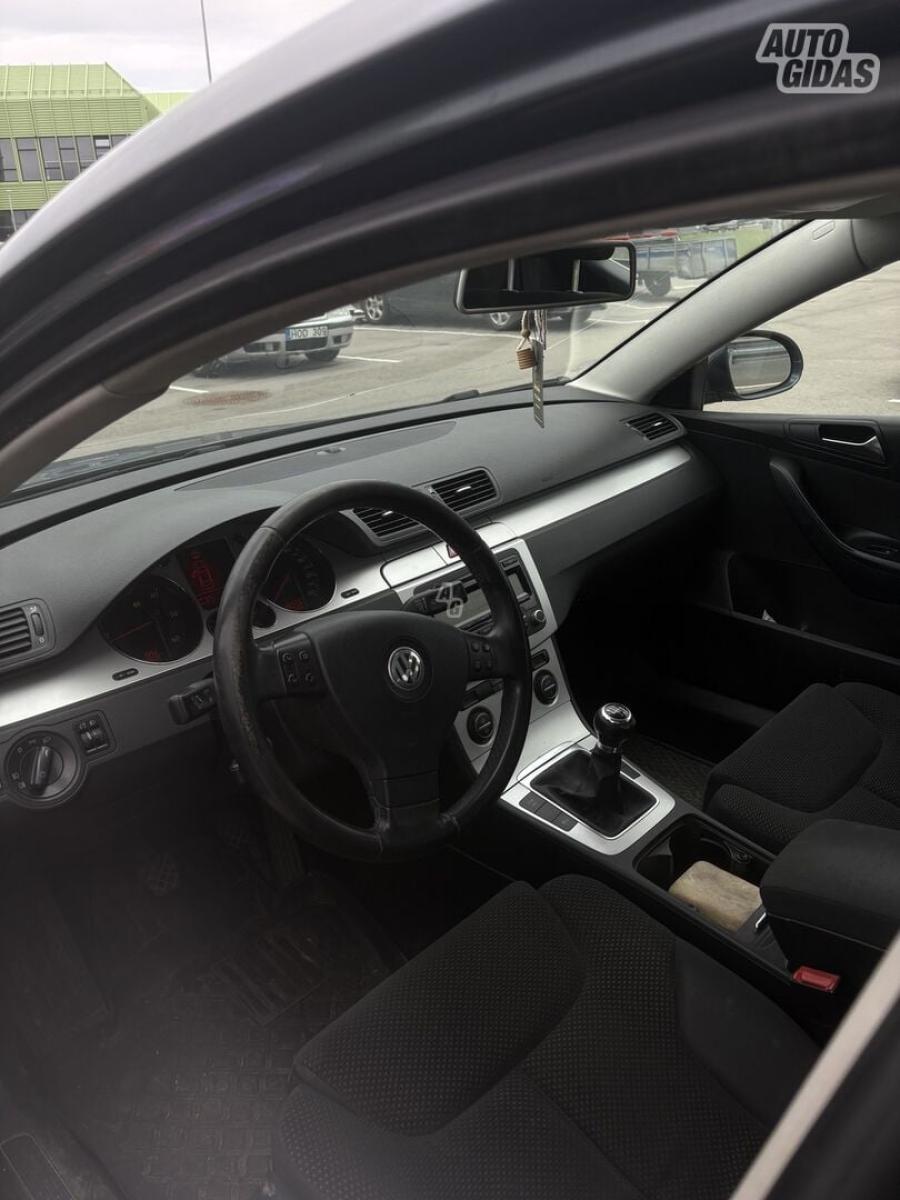 Volkswagen Passat 2010 Kauņa, ar dzinēja tilpumu 2.00 L un nobraukumu 240 tūkst. km par 1100 €, foto 6 vietnē AUTOMOTO.COM.LV