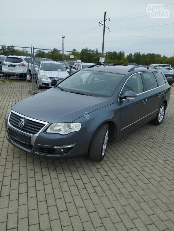 Volkswagen Passat 2010 in Marijampole, with an engine capacity of 1.40 L and mileage of 180 thousand km for 2999 €, photo 2 on AUTOMOTO.COM.LV