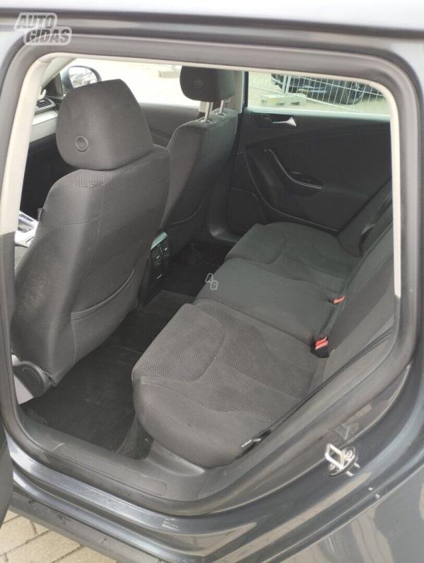 Volkswagen Passat 2010 in Marijampole, with an engine capacity of 1.40 L and mileage of 180 thousand km for 2999 €, photo 8 on AUTOMOTO.COM.LV