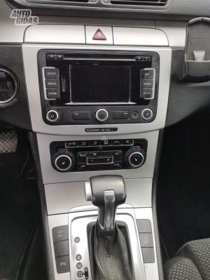 Volkswagen Passat 2010 in Marijampole, with an engine capacity of 1.40 L and mileage of 180 thousand km for 2999 €, photo 12 on AUTOMOTO.COM.LV