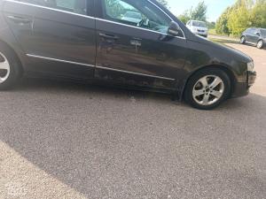 Volkswagen Passat 2010 Viļņa, ar dzinēja tilpumu 2.00 L un nobraukumu 0 tūkst. km par 799 €, foto 4 vietnē AUTOMOTO.COM.LV
