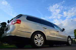 Volkswagen Passat 2010 in Kaunas, with an engine capacity of 2.00 L and mileage of 256 thousand km for 3999 €, photo  on AUTOMOTO.COM.LV