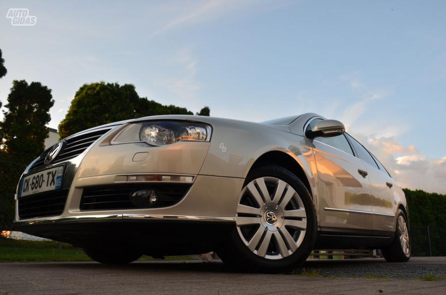 Volkswagen Passat 2010 in Kaunas, with an engine capacity of 2.00 L and mileage of 256 thousand km for 3999 €, photo 29 on AUTOMOTO.COM.LV