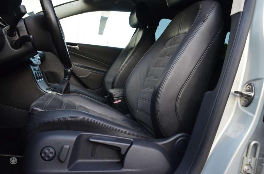 Volkswagen Passat 2010 in Kaunas, with an engine capacity of 2.00 L and mileage of 256 thousand km for 3999 €, photo 13 on AUTOMOTO.COM.LV