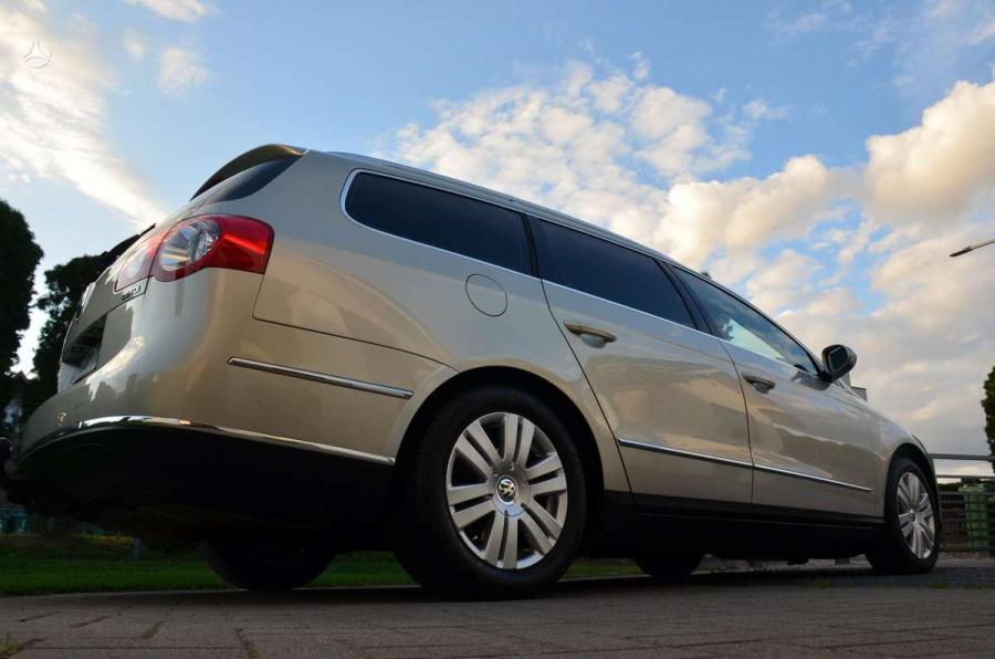 Volkswagen Passat 2010 in Kaunas, with an engine capacity of 2.00 L and mileage of 256 thousand km for 3999 €, photo 20 on AUTOMOTO.COM.LV