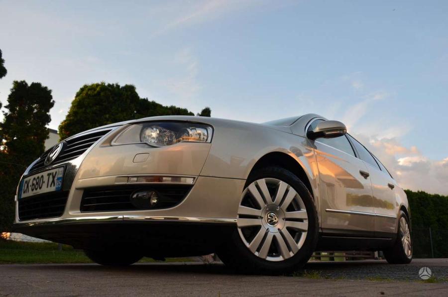 Volkswagen Passat 2010 in Kaunas, with an engine capacity of 2.00 L and mileage of 256 thousand km for 3999 €, photo 32 on AUTOMOTO.COM.LV