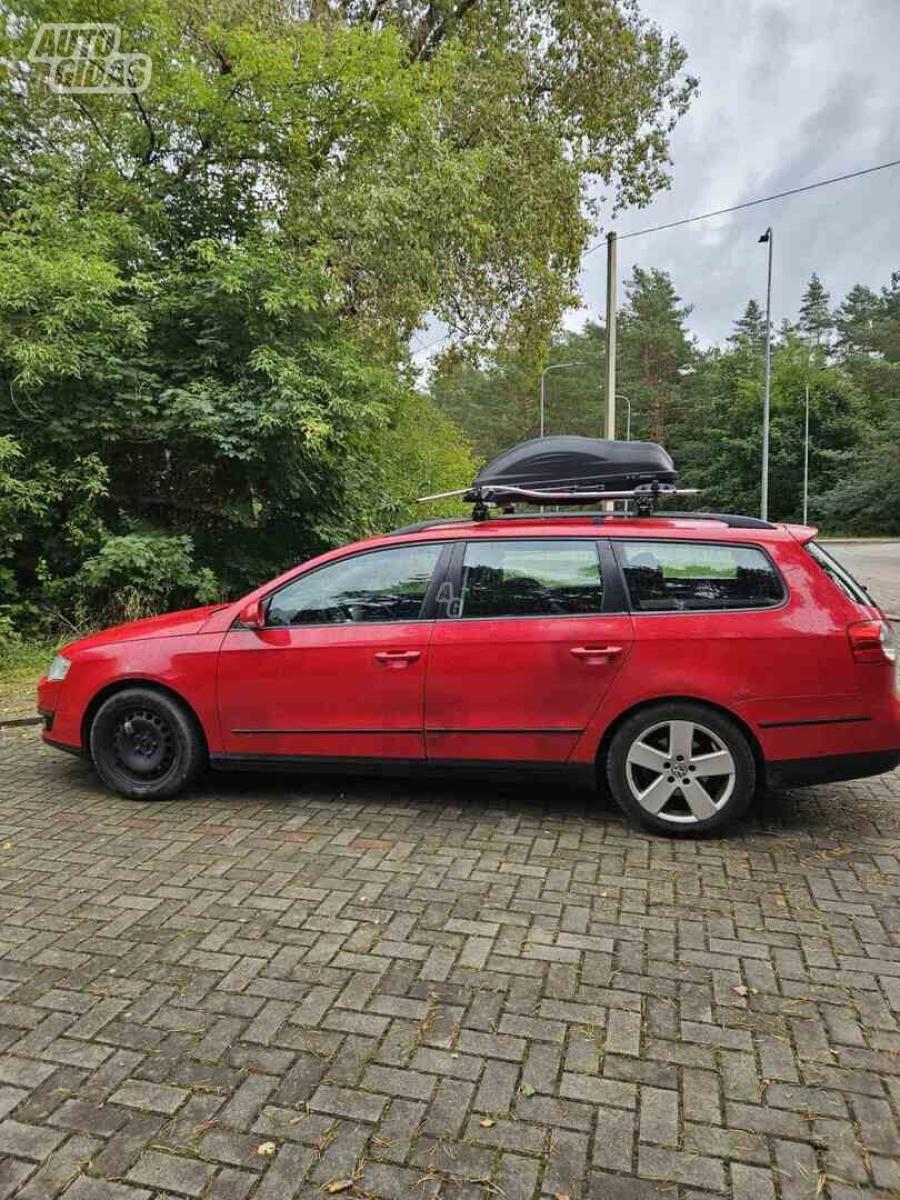 Volkswagen Passat 2010 Viļņa, ar dzinēja tilpumu 1.60 L un nobraukumu 366 tūkst. km par 890 €, foto 5 vietnē AUTOMOTO.COM.LV