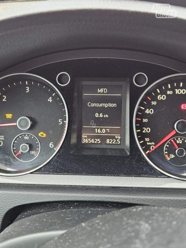 Volkswagen Passat 2010 in Vilnius, with an engine capacity of 1.60 L and mileage of 366 thousand km for 890 €, photo 6 on AUTOMOTO.COM.LV