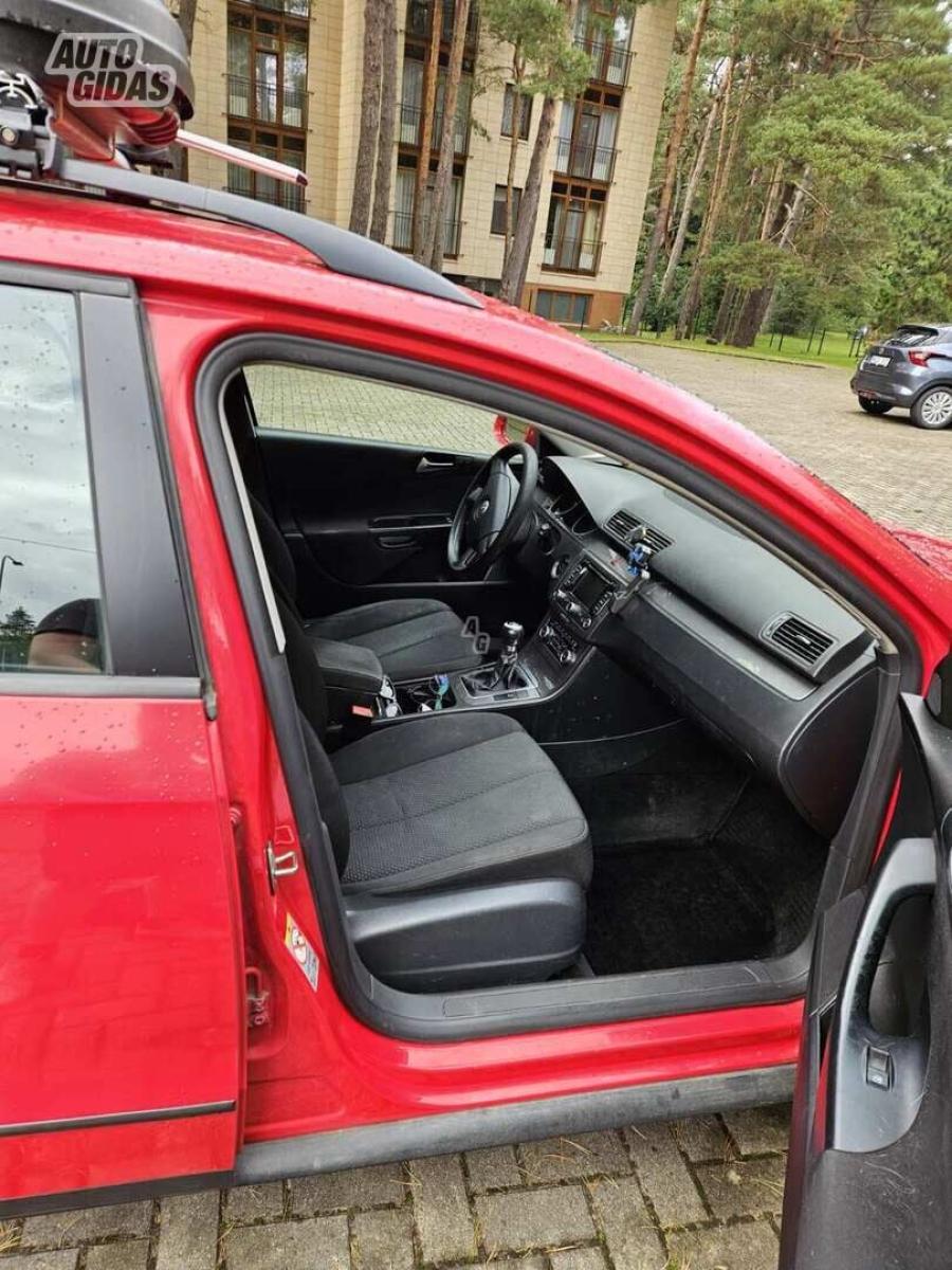 Volkswagen Passat 2010 Viļņa, ar dzinēja tilpumu 1.60 L un nobraukumu 366 tūkst. km par 890 €, foto 11 vietnē AUTOMOTO.COM.LV
