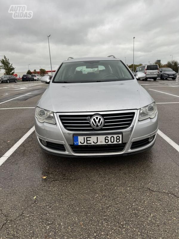 Volkswagen Passat 2010 in Klaipeda, with an engine capacity of 2.00 L and mileage of 364 thousand km for 2600 €, photo 3 on AUTOMOTO.COM.LV