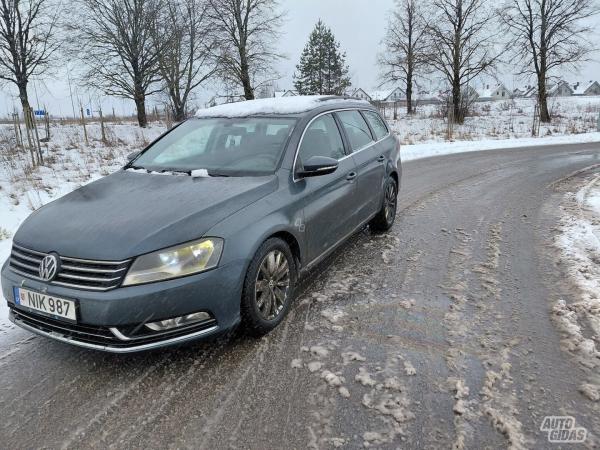 Volkswagen Passat 2011 in Vilnius, with an engine capacity of 1.60 L and mileage of 308 thousand km for 3200 €, photo 1 on AUTOMOTO.COM.LV