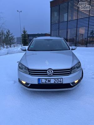 Volkswagen Passat 2011 Klaipėda, ar dzinēja tilpumu 2.00 L un nobraukumu 308 tūkst. km par 5200 €, foto 2 vietnē AUTOMOTO.COM.LV