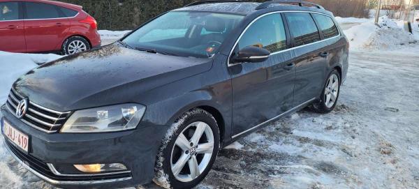Volkswagen Passat 2011 in Kaunas, with an engine capacity of 1.97 L and mileage of 287 thousand km for 5150 €, photo 1 on AUTOMOTO.COM.LV