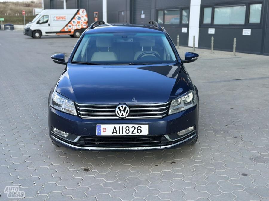 Volkswagen Passat 2011 Viļņa, ar dzinēja tilpumu 2.00 L un nobraukumu 270 tūkst. km par 4000 €, foto 2 vietnē AUTOMOTO.COM.LV