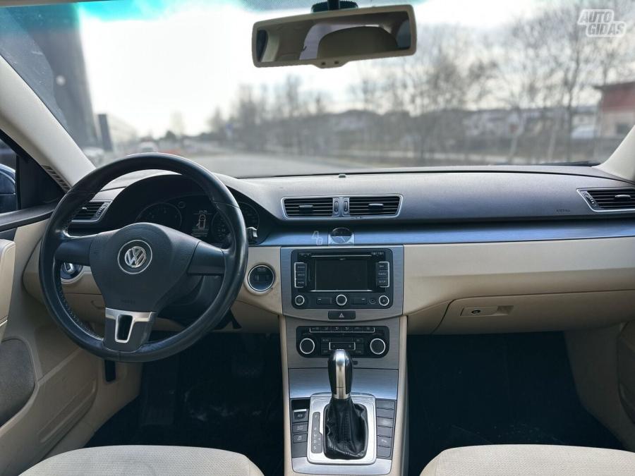 Volkswagen Passat 2011 Viļņa, ar dzinēja tilpumu 2.00 L un nobraukumu 270 tūkst. km par 4000 €, foto 10 vietnē AUTOMOTO.COM.LV