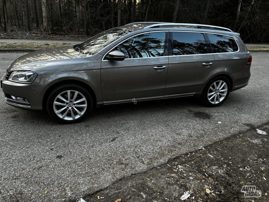Volkswagen Passat 2011 in Vilnius, with an engine capacity of 2.00 L and mileage of 182 thousand km for 6900 €, photo 2 on AUTOMOTO.COM.LV