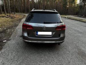 Volkswagen Passat 2011 in Vilnius, with an engine capacity of 2.00 L and mileage of 182 thousand km for 6900 €, photo 6 on AUTOMOTO.COM.LV