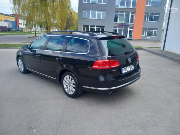 Volkswagen Passat 2011 in Kaunas, with an engine capacity of 2.00 L and mileage of 205 thousand km for 5200 €, photo 4 on AUTOMOTO.COM.LV