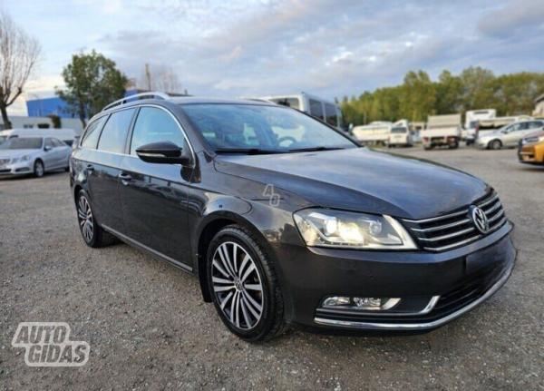 Volkswagen Passat 2011 in Klaipeda, with an engine capacity of 2.00 L and mileage of 180 thousand km for 7000 €, photo 2 on AUTOMOTO.COM.LV