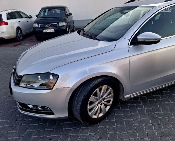 Volkswagen Passat 2011 in Klaipeda, with an engine capacity of 1.60 L and mileage of 365 thousand km for 2900 €, photo 4 on AUTOMOTO.COM.LV