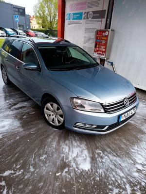 Volkswagen Passat 2011 in Kursenai, with an engine capacity of 1.97 L and mileage of 390 thousand km for 4000 €, photo 5 on AUTOMOTO.COM.LV